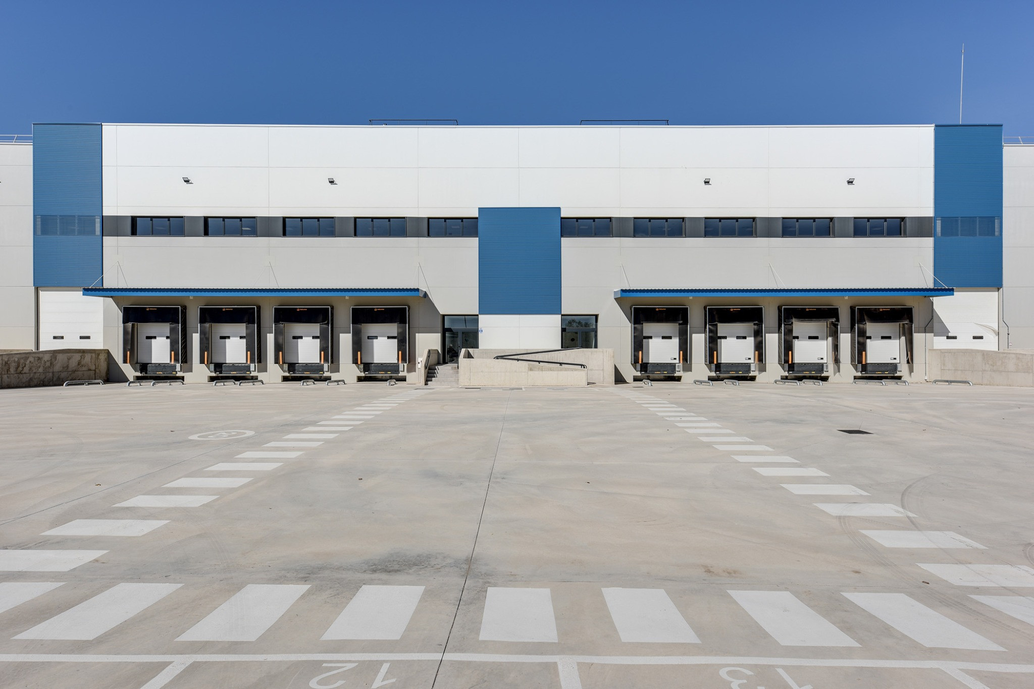 Azora | Industrial & Logistics